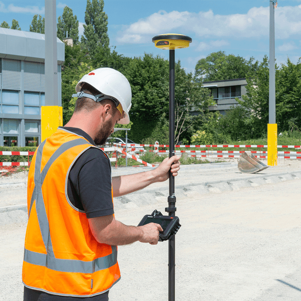 Leica iCON GPS 30 – Western Engineering Supply Company